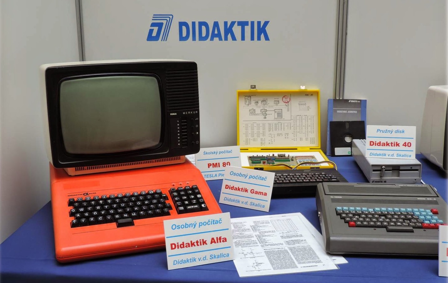 Czech Didaktik Alfa, Tesla PMD 85 and other computers - Hardware ...